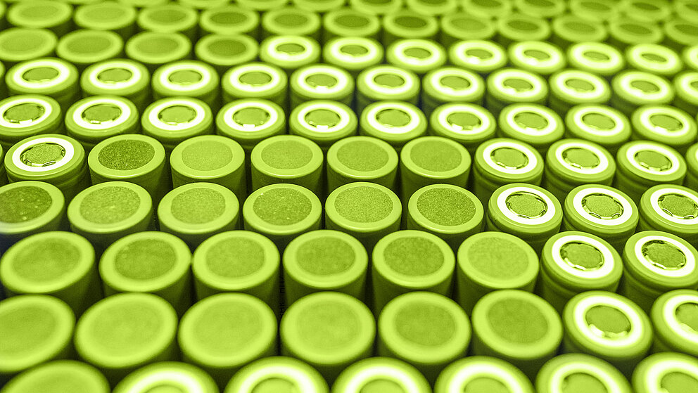 Innovative battery systems for mobile machines | INVENOX